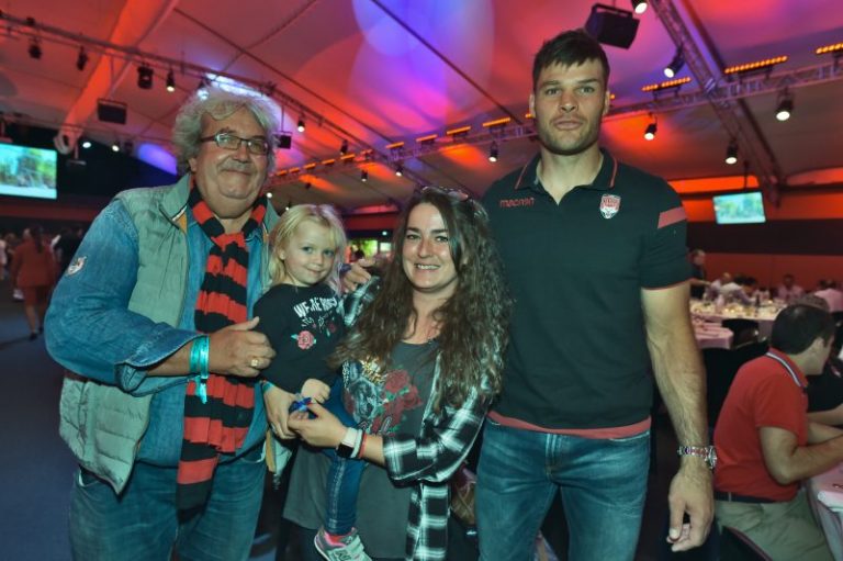 Les tribunes VIP de LOU Rugby - Montpellier. Gerland en fête
