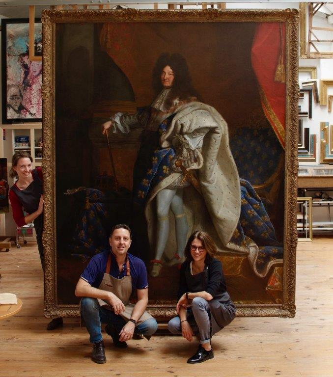 Negresco. La magnifique restauration du tableau de Louis XIV est l ...