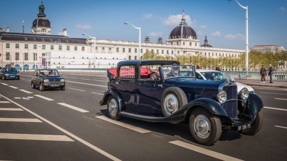 Traversée de Lyon. Les meilleurs spots pour admirer les véhicules de ...