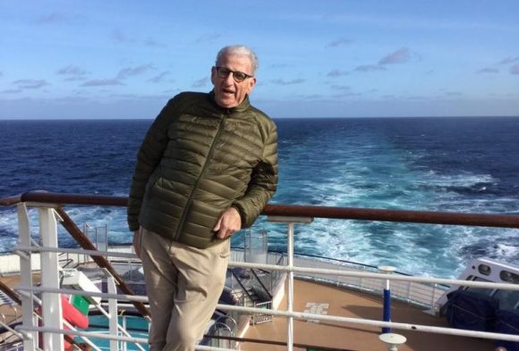 Lyon. Les touchants adieux des enfants de l’universitaire Jean-Claude ...