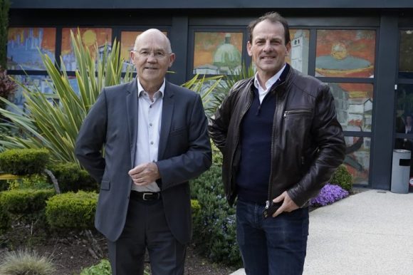 23.ICONIC COMMUNICATION - Lyonpeople.com