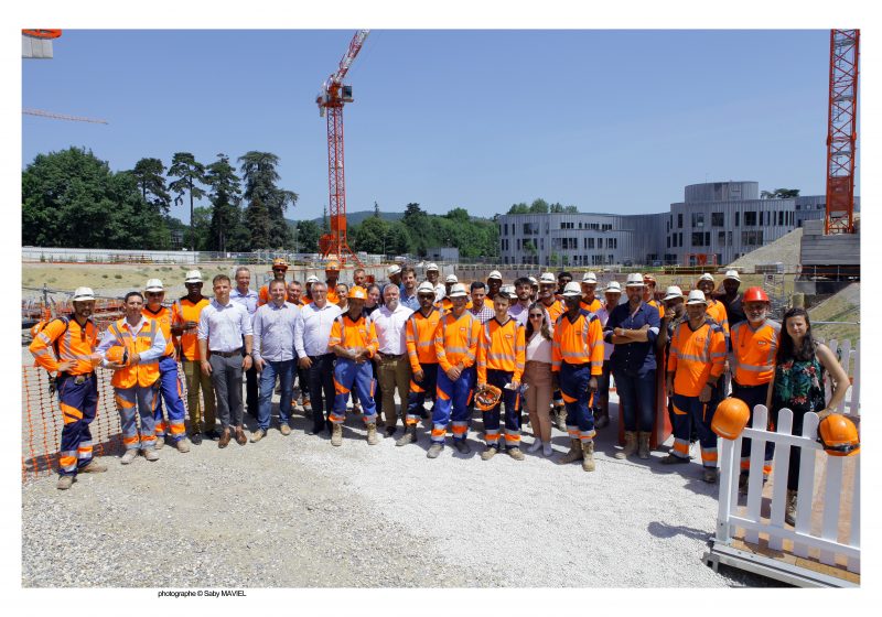 DCB International. Pose de la première pierre de Lime, à Limonest