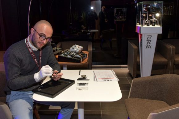 Inauguration Jaguar Land Rover Limonest. Avec Jaguar F-Pace finition ...