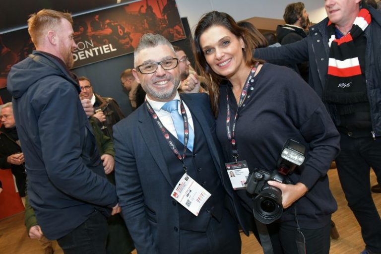 Les tribunes VIP de LOU Rugby – Toulouse. Le leader tombe dans la ...