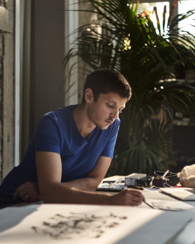 Lyon, les magiciens de la lumière. Portrait d’Etienne Guiol
