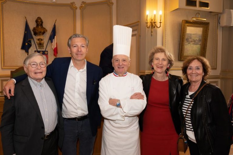 La Mairie de Lyon 6ème rend hommage au chef Pierre Orsi