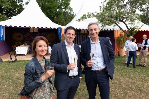 CIC Lyonnaise de Banque. Avec Zazie, tout le monde est beau aux Nuits ...