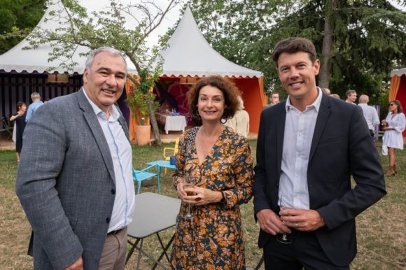 CIC Lyonnaise de Banque. Avec Zazie, tout le monde est beau aux Nuits ...