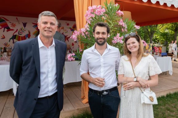 CIC Lyonnaise de Banque. Avec Zazie, tout le monde est beau aux Nuits ...