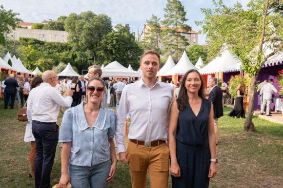 CIC Lyonnaise de Banque. Avec Zazie, tout le monde est beau aux Nuits de Fourvière