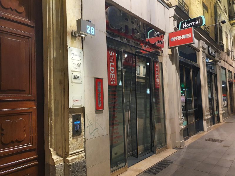 Boutique Offshoes, rue de la République - Lyonpeople.com